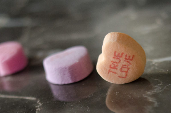 Table Topics: Free Printable Valentine's Day Edition - Lemon Thistle