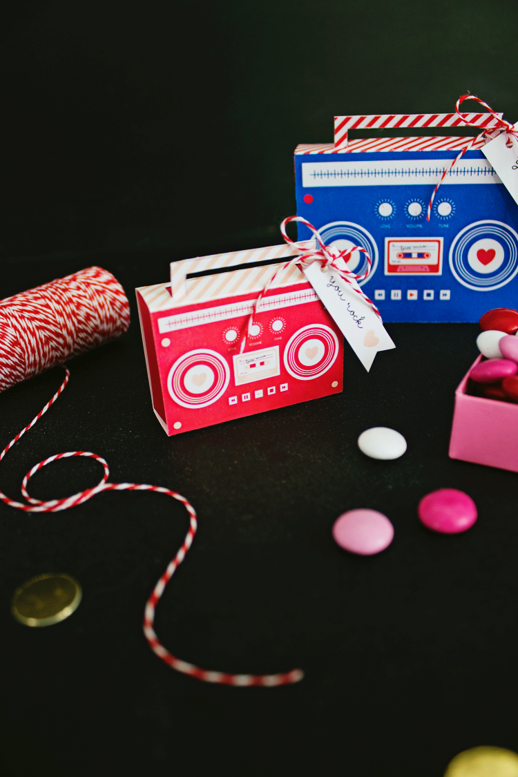 DIY Boombox Valentine's - Lemon Thistle