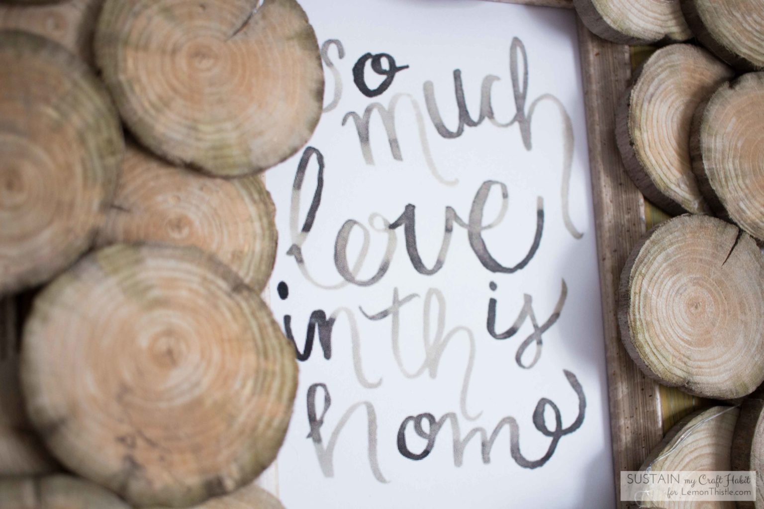 DIY Upcycled Wood Round Photo Frame - Lemon Thistle