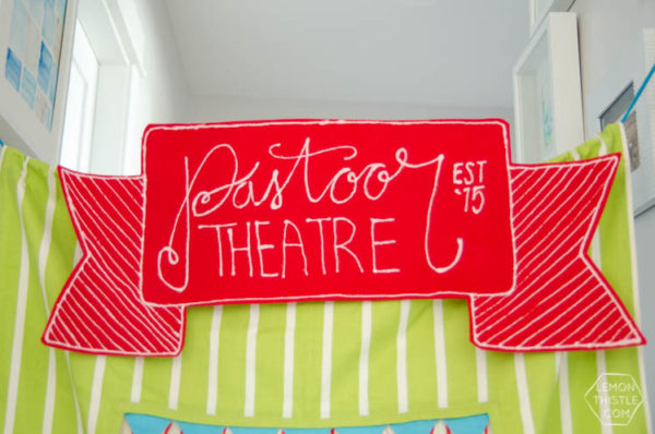 DIY Felt Sign for a Puppet Theatre
