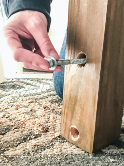 How to install a wooden handrail on split level stairs - Lemon Thistle