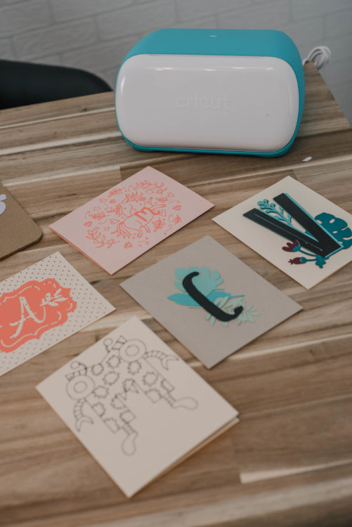 Make Monograms in Cricut Design Space - Lemon Thistle