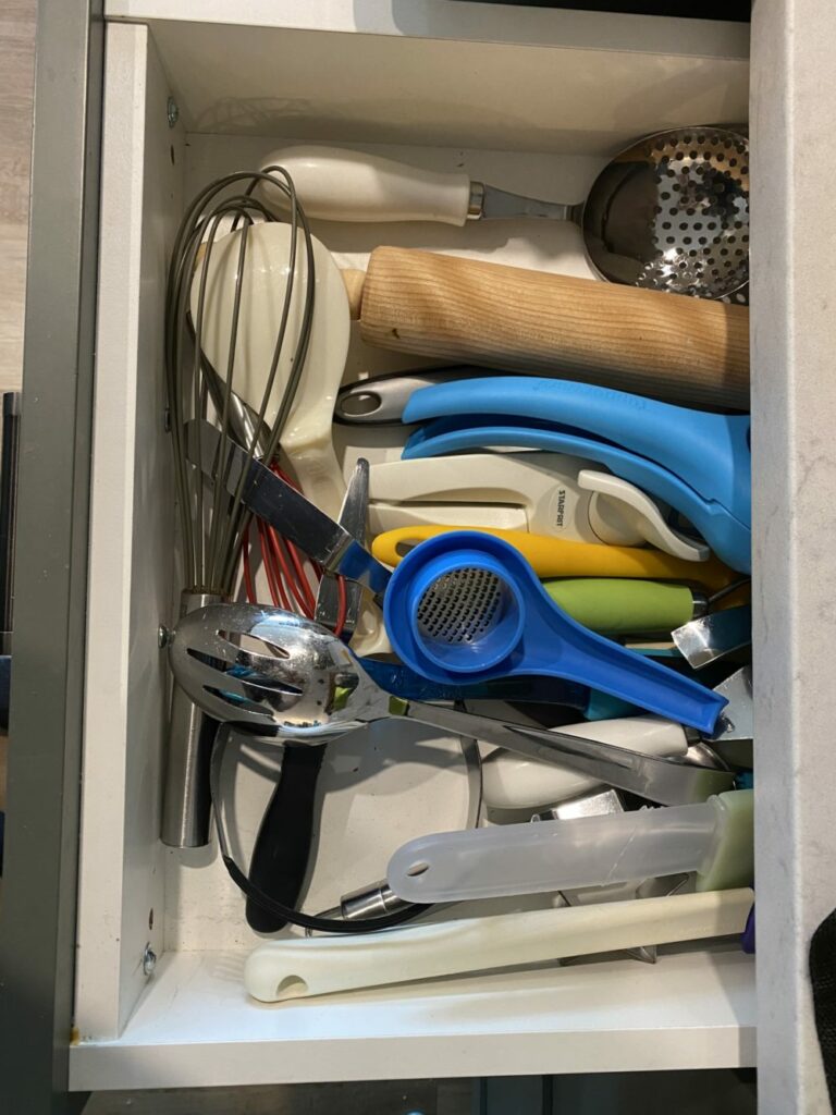 DIY Drawer Organizer (removable!) - Lemon Thistle