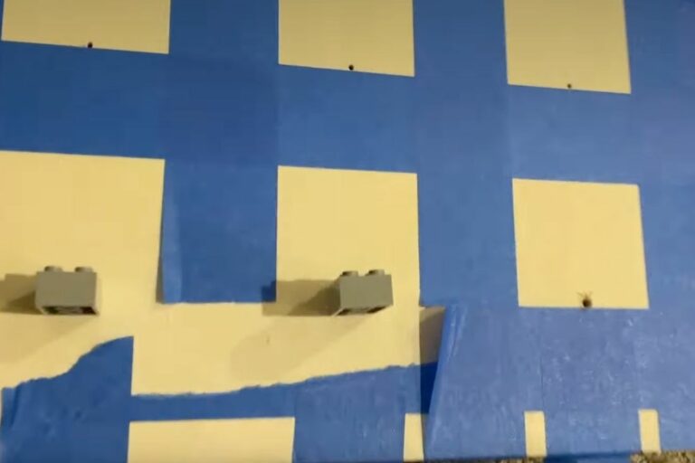 Easy Dollar Store Lego Minifigure Display - Lemon Thistle