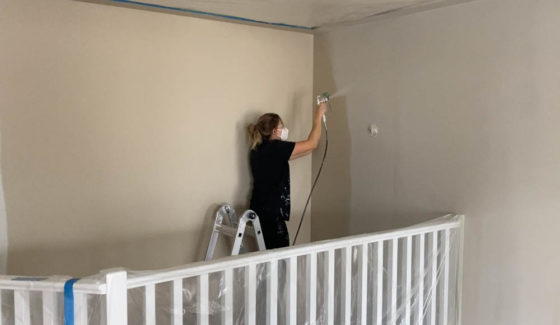Beginner guide to Painting Interior walls with a Sprayer - Lemon Thistle