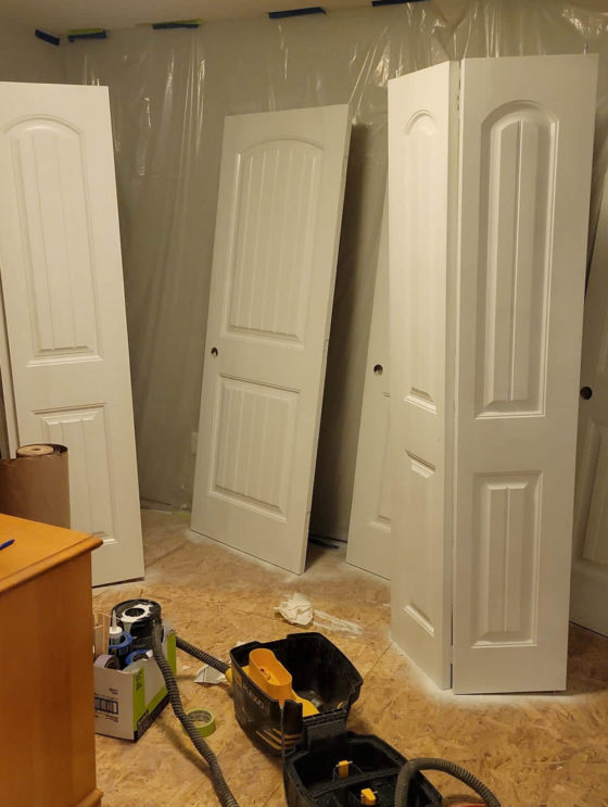 Beginner guide to Painting Interior walls with a Sprayer - Lemon Thistle