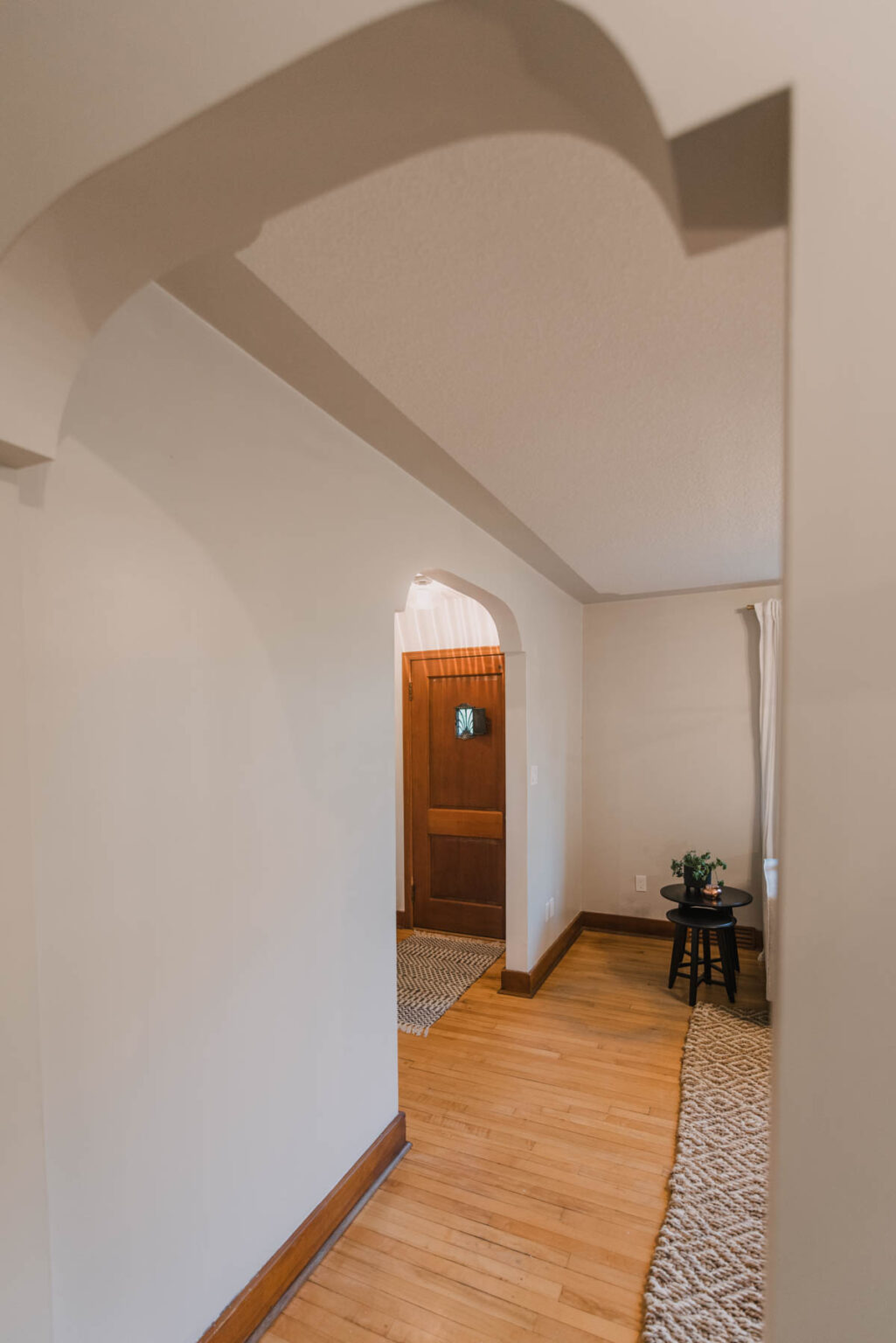 Classic Neutrals Living Room Reveal - Lemon Thistle